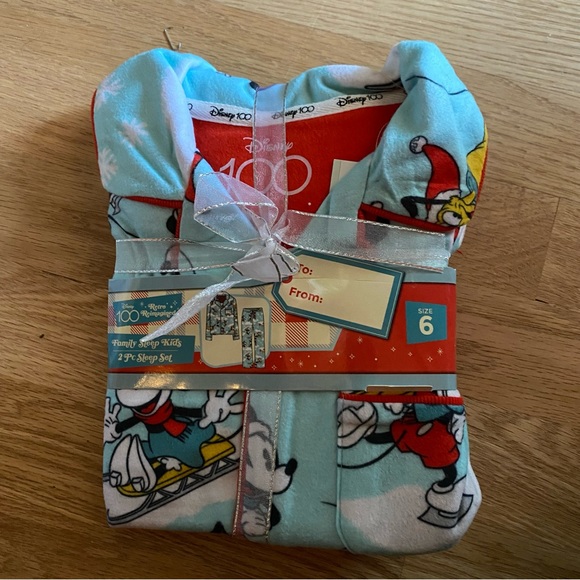 Disney | Pajamas | Disney 0 Matching Family Pajamas New Sz 6 Blue ...